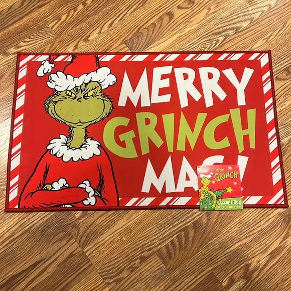 Dr. Seuss | Holiday | Nwt The Grinch Accent Rug | Poshmark